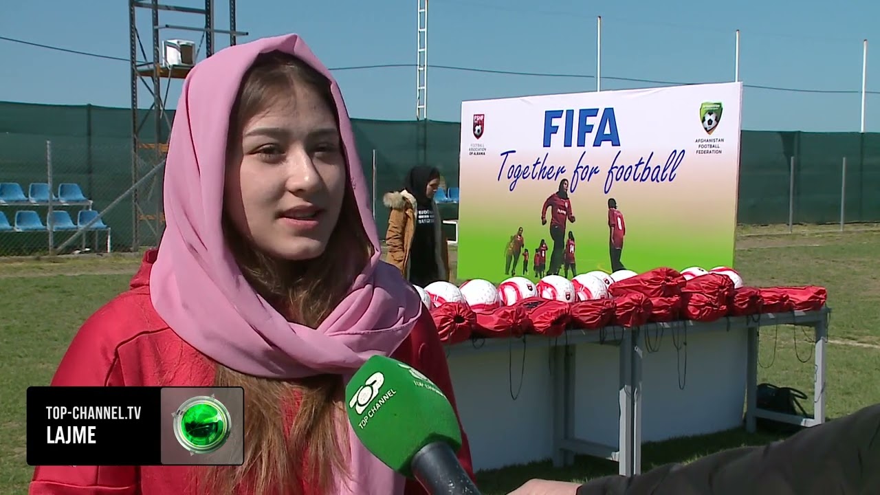 Top Channel/ Futbollistet afgane janë të strehuara si refugjate lufte ... Top Channel/ Futbollistet afgane janë të strehuara si refugjate lufte ...