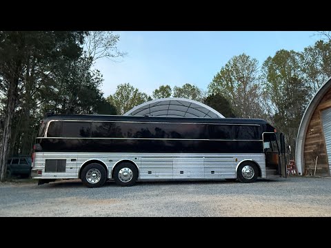 Seller says “Ain’t nothin wrong with this bus” Watch to find out all the nuthins we find.