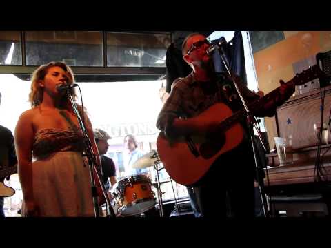 Bill Wood and the Woodies - Love Hurts