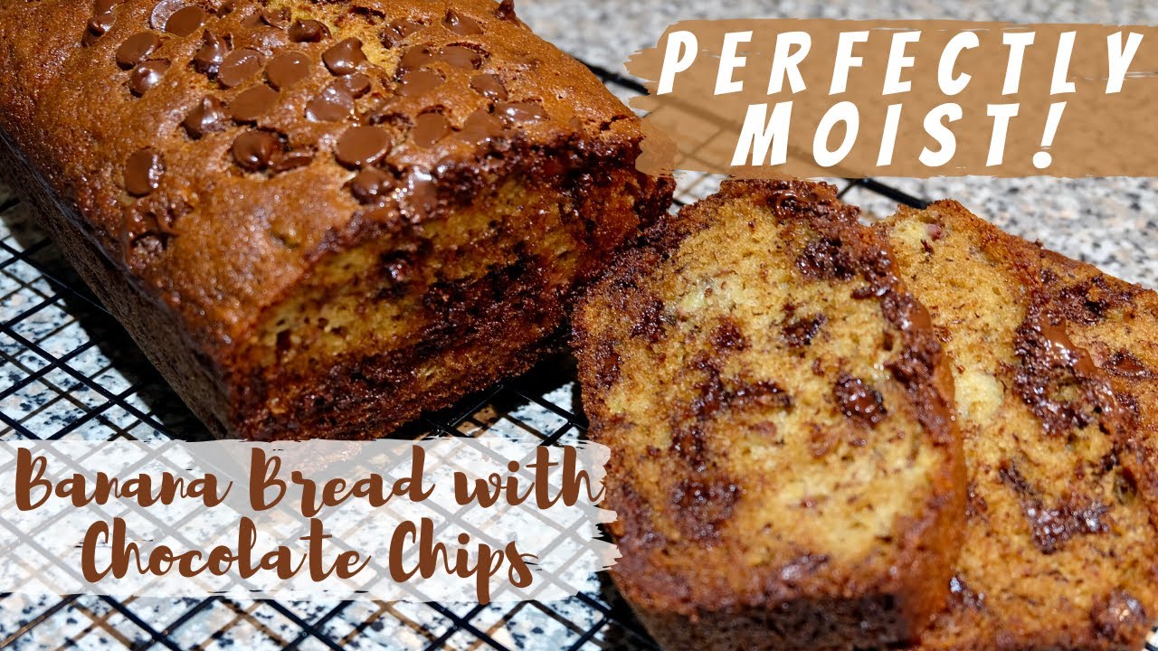 MOIST BANANA BREAD WITH CHOCOLATE CHIPS | Easy Banana Bread Recipe | Lady's Cooking Diaries