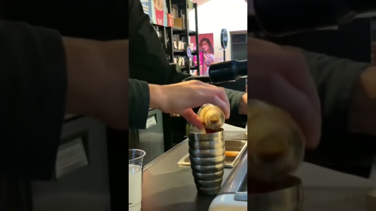 Un rico #cafe en “Cielito Querido” #youtubeshorts #fastfood #starbucks #mexico