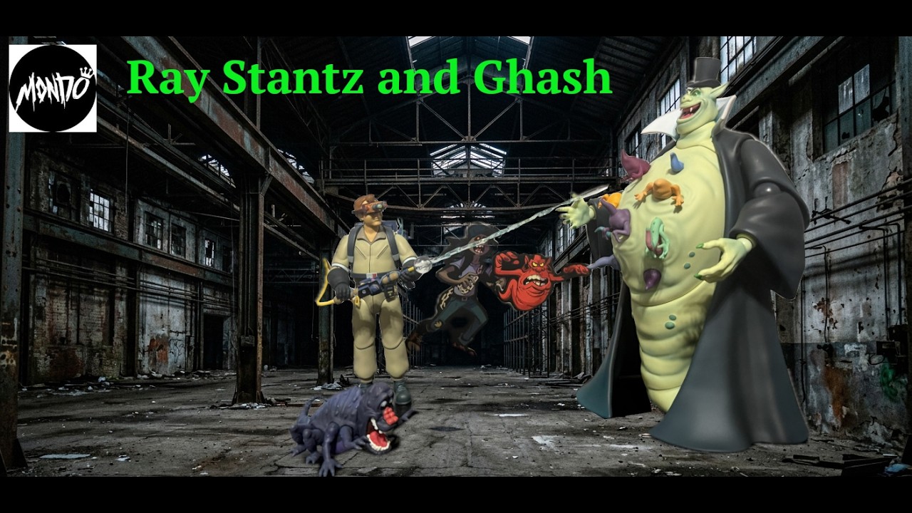 Mondo Real Ghostbusters Ray Stantz and Ghash Review