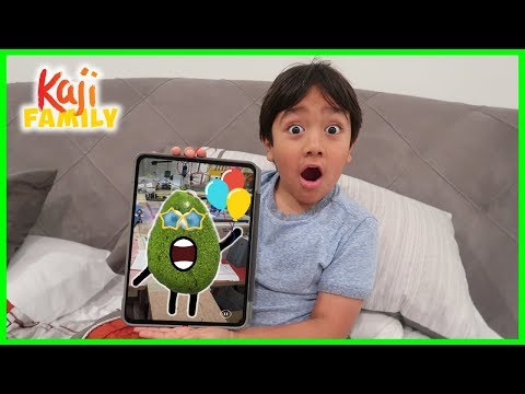 What games on my iPad with Ryan!!! Pet Avocado is Alive!!!