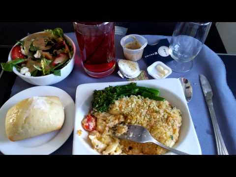 4K UHD United Airlines New Food Service Lunch First Class Lobster Mac Cheese 737-800