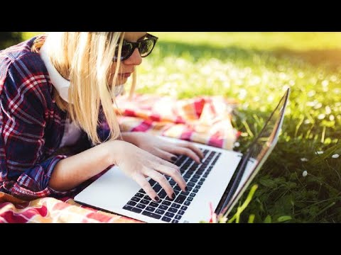 How to Make Two-Sided Flash Cards With Microsoft Word