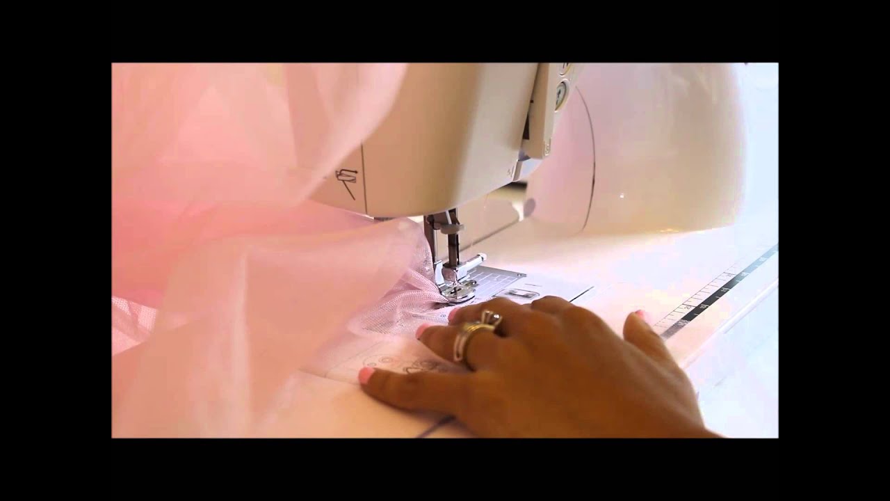 How to gather tulle easily using a gathering foot