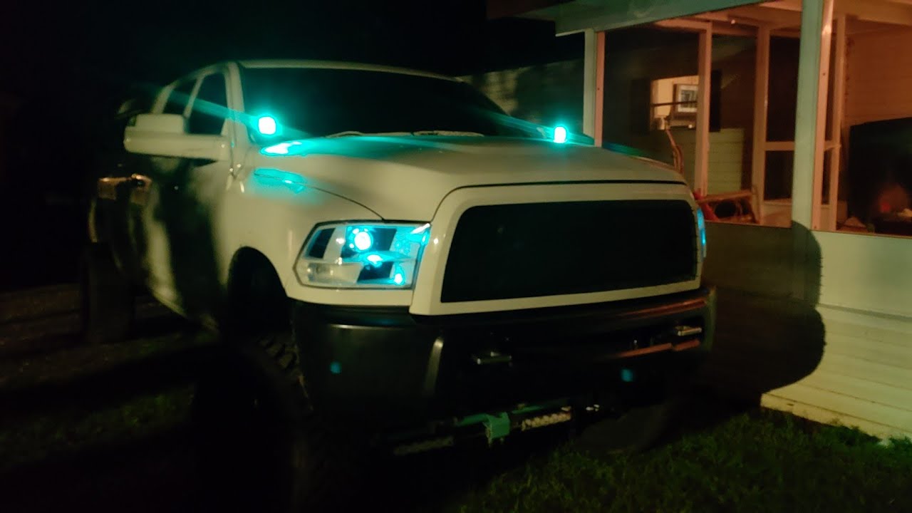 Hood mounts for leds ram 2500