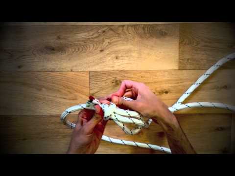 Tāḍāsana Paśchima Namaskārāsana – Rafael Durán