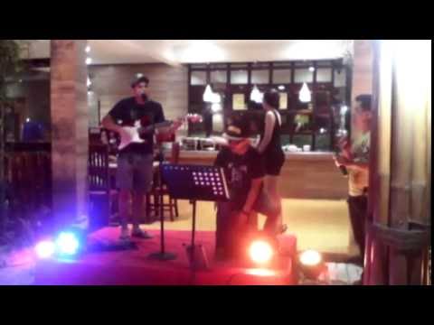 Entertainment and Buffet Meal at Tito Renz | Collectors Connection