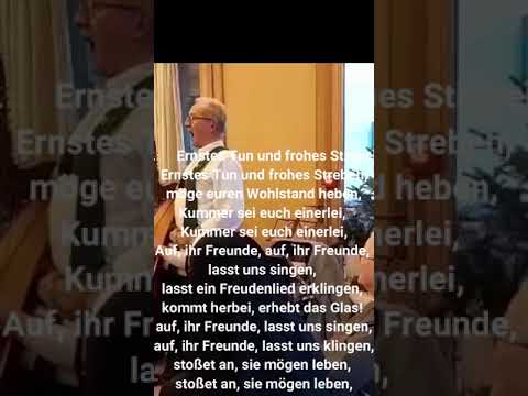 Gratulationslied "Fröhlichkeit und leichtes Leben" im Klaraheim in Hall am 14.12.2023