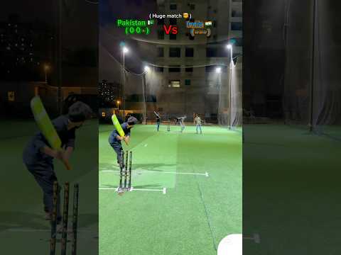 This match drive crazy 🤯 #cricket #indoorcricket #trending #shorts