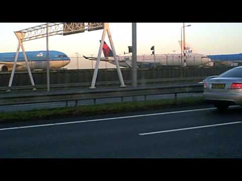AIRPLANE parking , Schiphol Amsterdam Airport , KLM + Delta