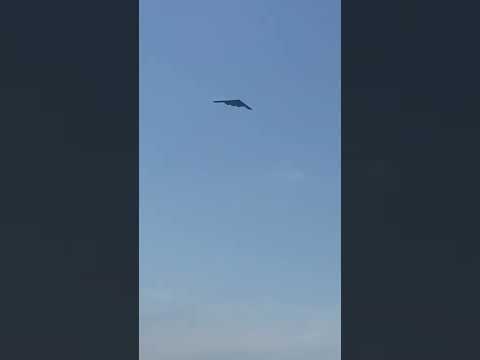 B-2 Stealth Bomber flyover (full thrust) at Dover AFB Airshow 2022