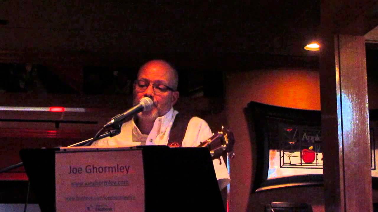 Hire Joe Ghormley Live - Pop Singer in Des Moines, IA | GigSalad