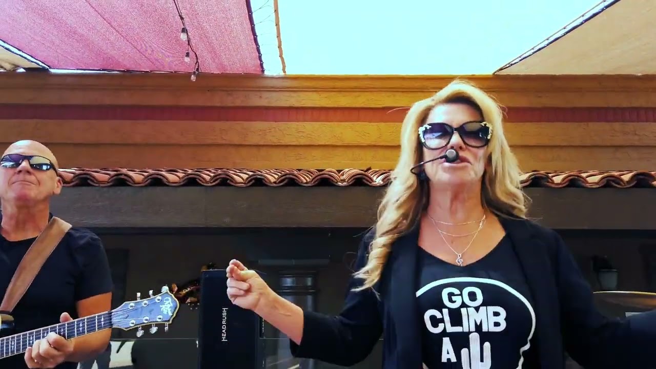 The Cassandra Long Band | A Party Band for Every Occasion