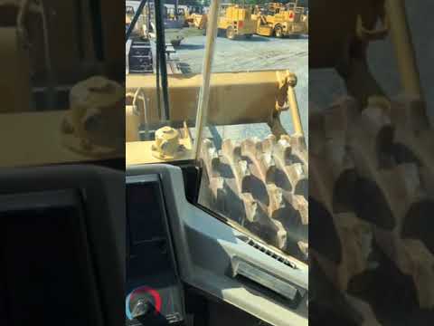 Cat 815 Compactor
