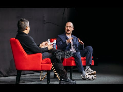 Filmmaking in the Age of Technological Revolution with Darren Aronofsky | 2023 Upfront Summit