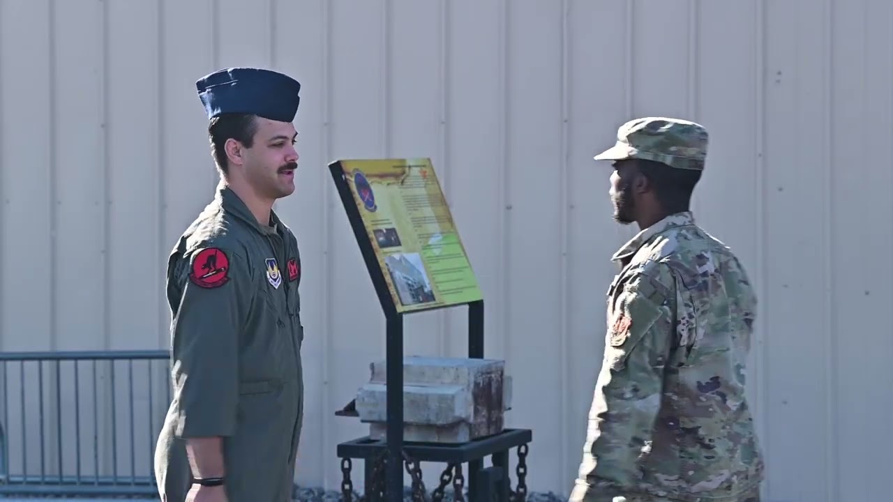 Specialty Swap: Intel Runners & Machine Gunners