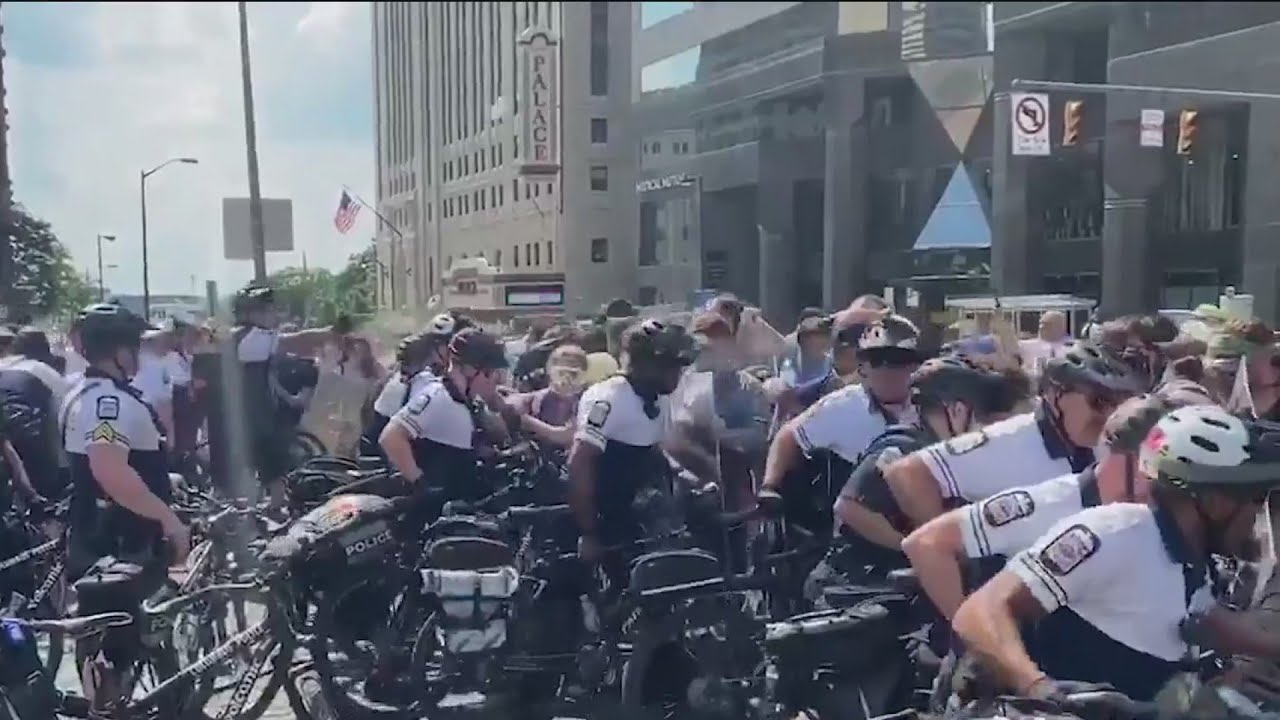 After several days of peaceful protests, police, protesters clash in downtown Columbus Sunday