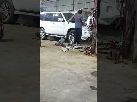 awais auto machinical warks Mitsubishi Pajero v6