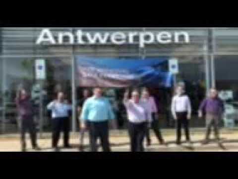 Antwerpen Nissan Sales Team Commemorating a Momentous Achievement #1 in Customer Satisfaction