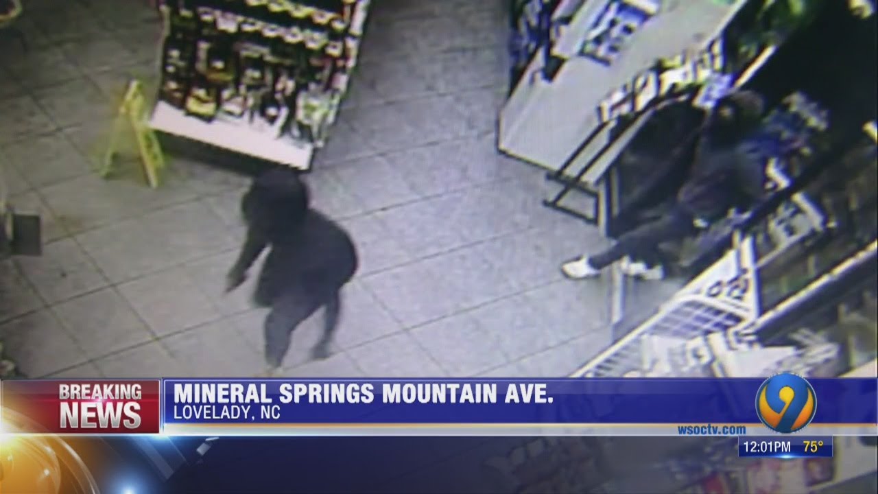 Intense manhunt underway for robbers considered 'armed and dangerous'