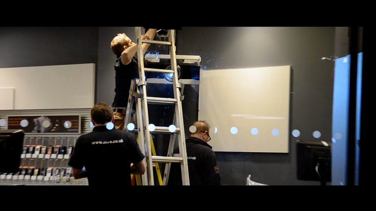 Optoma UK EE Stores 4G Launch Video