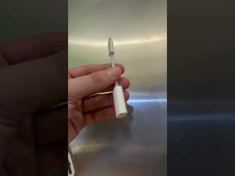 Usb-c to lightning adapter #shorts #adapter #iphone #apple مين بيعرف هاي القطعة لشو بتستخدم ؟