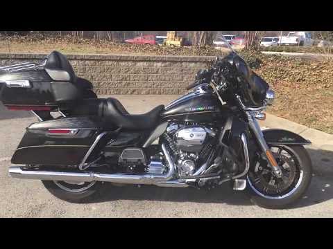 2017 Harley-Davidson Ultra Limited Black Quartz