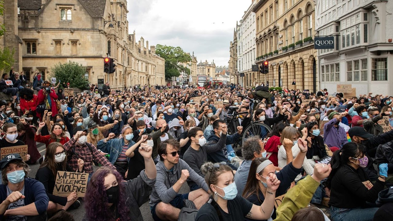 Cecil Rhodes protest: Oxford university students demand Oriel College ...