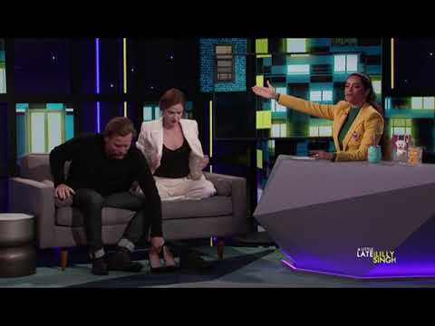 Rebecca Ferguson take off shoes