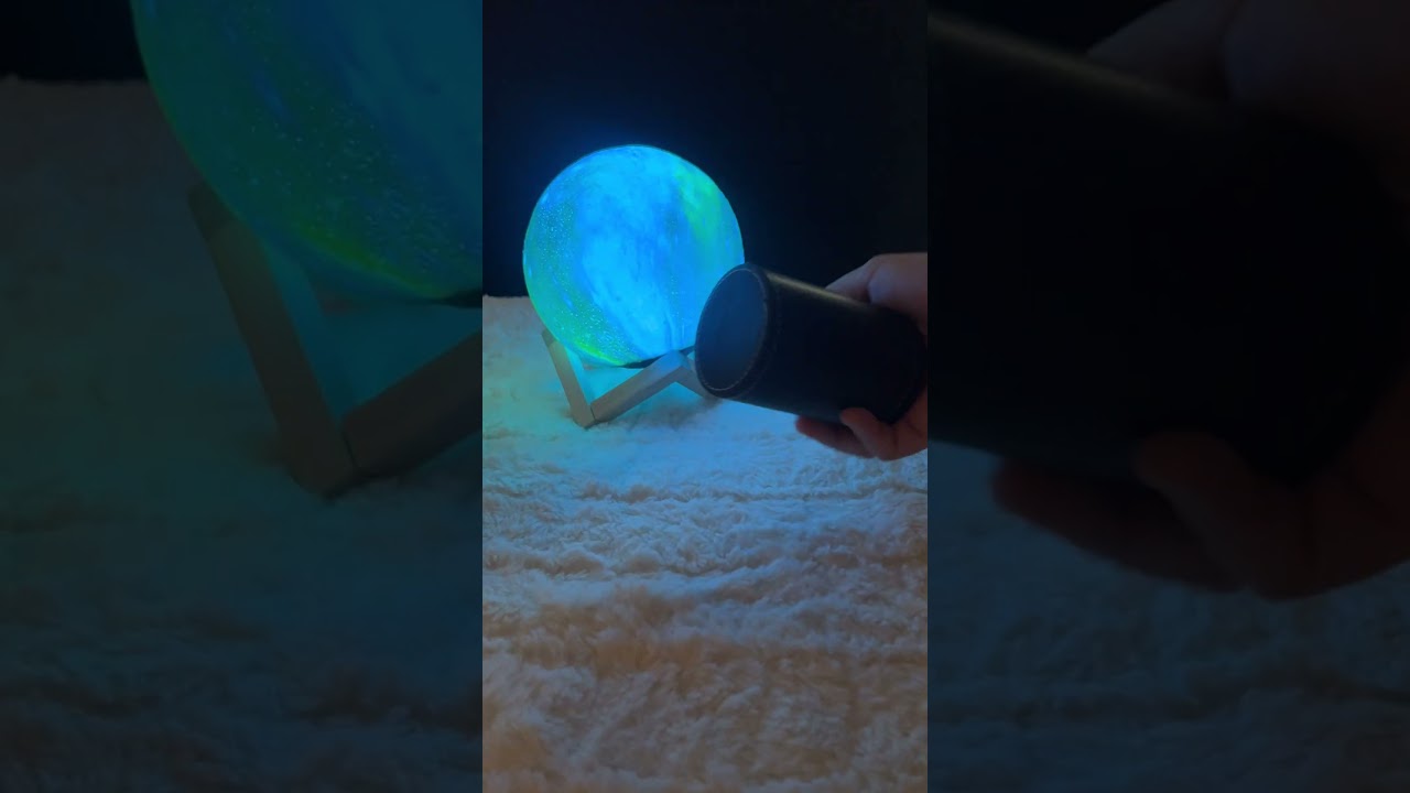 Yahtzee Dice Dash: Rolling Loud in the Galaxy Lounge