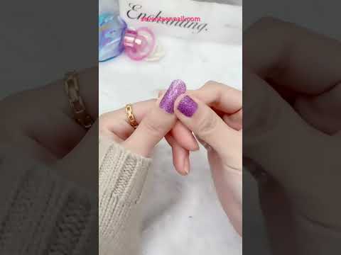 ๐ Watch how to get fast manicure in seconds! #nails #nailart