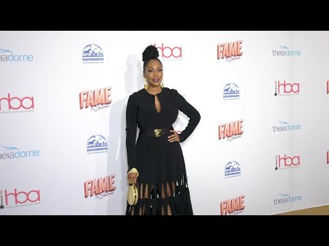Simone Missick "2020 Hollywood Beauty Awards" Fashion Arrivals in 4K