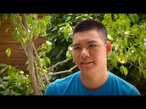 Freshmen and transfer students flourish in Manoa First Year Program