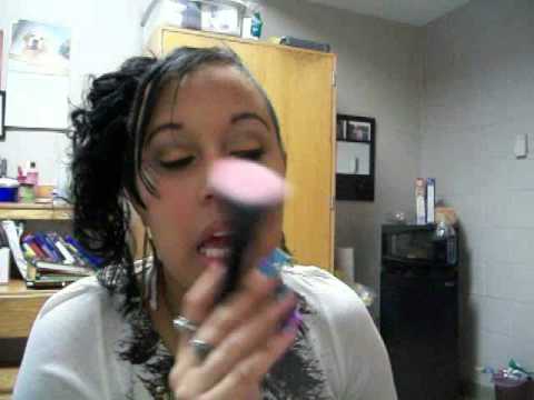ELF Makeup Mist and Set Review