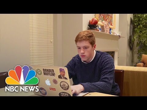 Chicago Teenager Helping Connect Seniors To Covid Vaccine Appointments | NBC News NOW