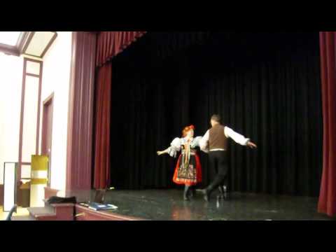 Folk Dance Musings ©: Alunelul (Romania)