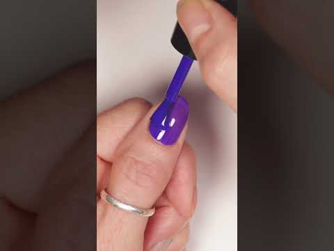 Zoya โBowieโ *PR #nails #maniinspo #nailcolor #zoyabowie #mani #manicure #nailart
