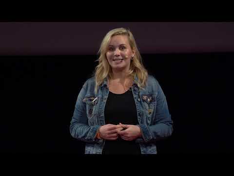 Quarter-life crisis | Orsolya Simon | TEDxBudapestMetropolitanUniversity
