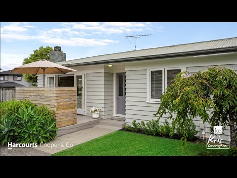SOLD!!! 1950's Weatherboard Magic - Westlake & Taka Zone