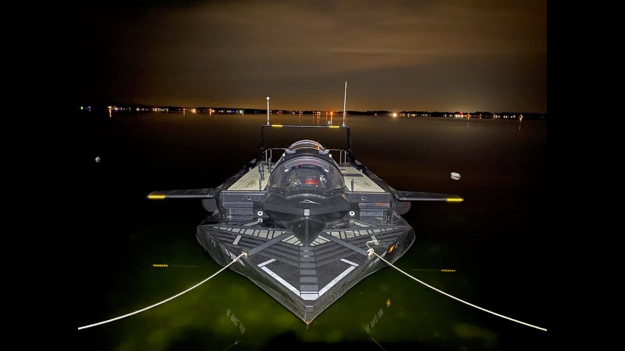 The Hyper-Sub Is One Mean Looking Toy for Millionaires or James Bond ...