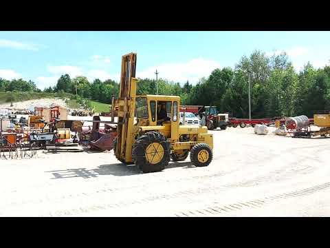 Massey Ferguson 2500 Rough Terrain Forklift