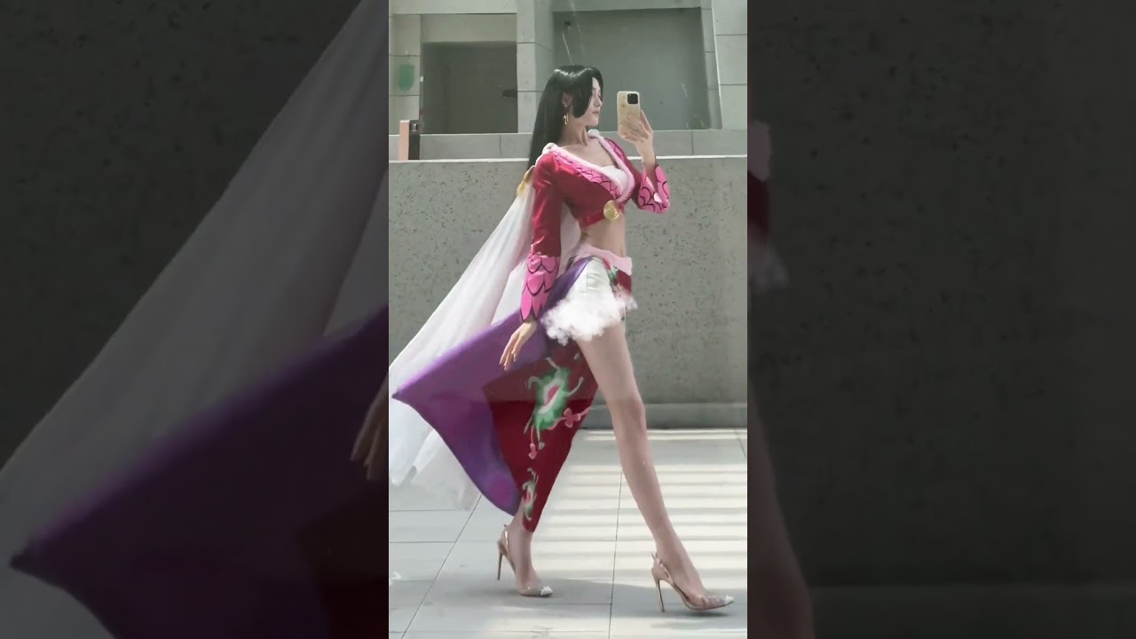 One Piece Boa Hancock Cosplay. #boahankock #hancock #onepiece