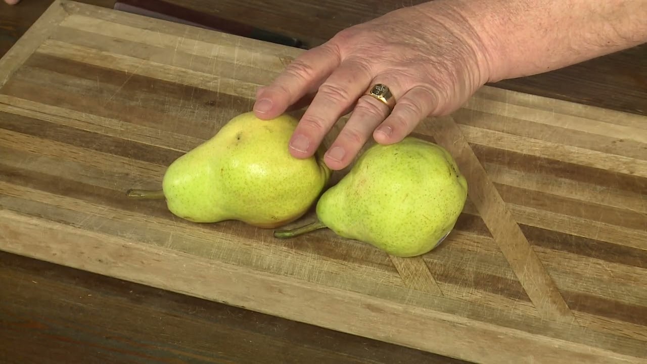 Bartlett Pears ... From Where? @YourProduceMan