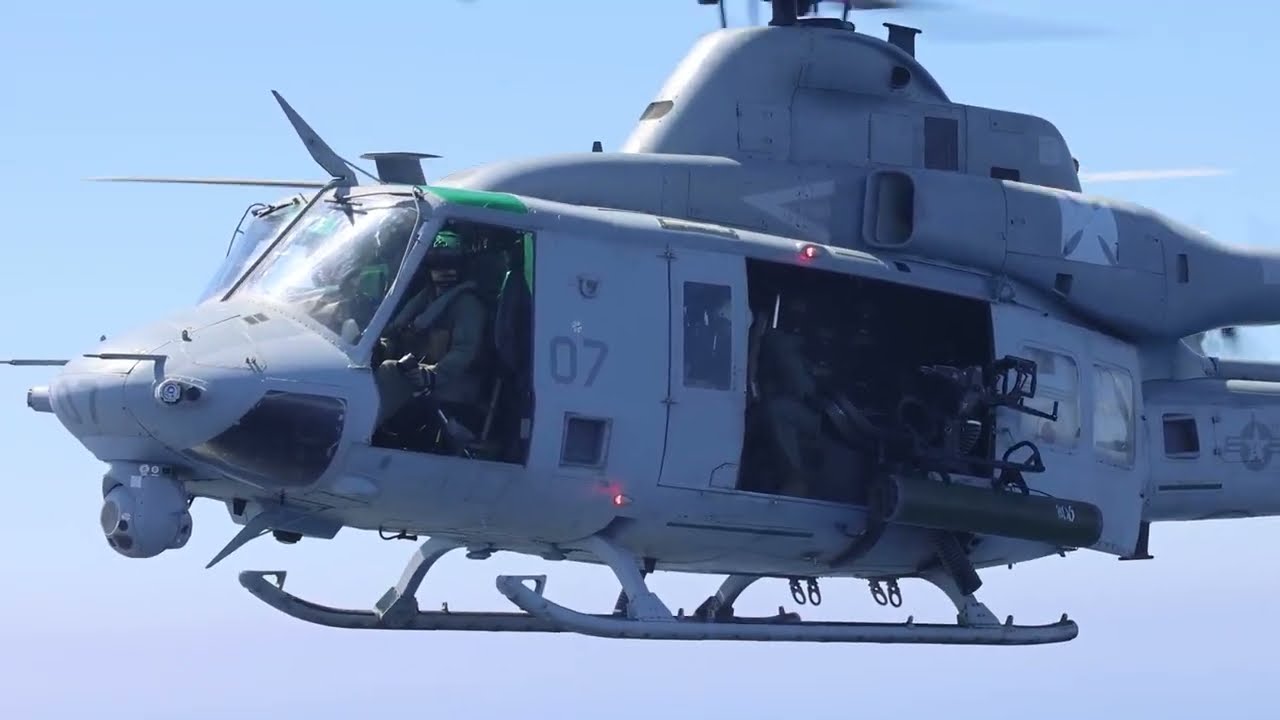 Marines Bring the Thunder 🇺🇸 AH-1Z Viper & UH-1Y Venom Flyover at Padres Opening Day 🔥