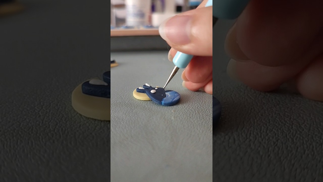 How you like that? 🌙 Dancing in the moonlight 🌙 #polymerclay #shorts #clayart #handmade #手作り