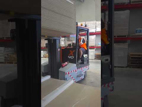 Hubtex Forklift