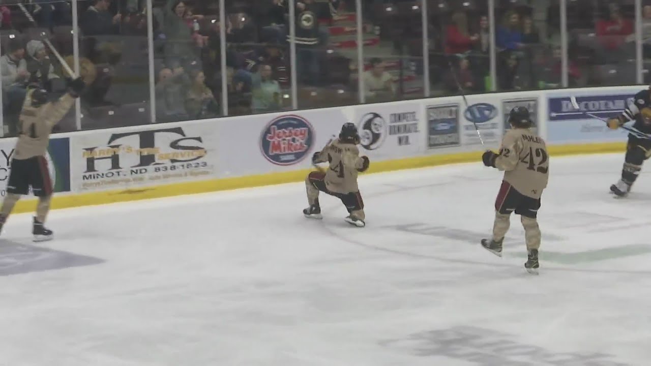 Hockey: Minotauros fall to Austin in a shootout