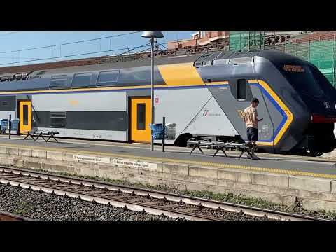 Treni tra le stazione di Pontedera e Cascina con transiti